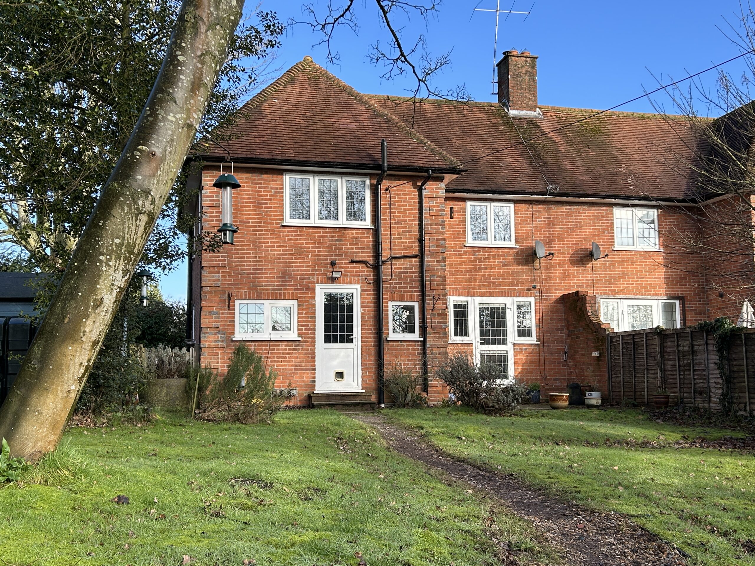 1 Myrtle Cottage - Yattendon Estates